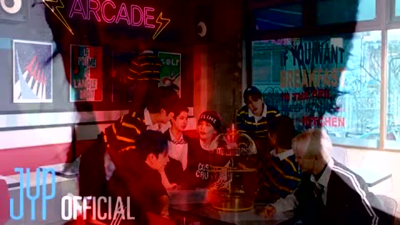 Kids Maniac Red Lights - RaveDJ