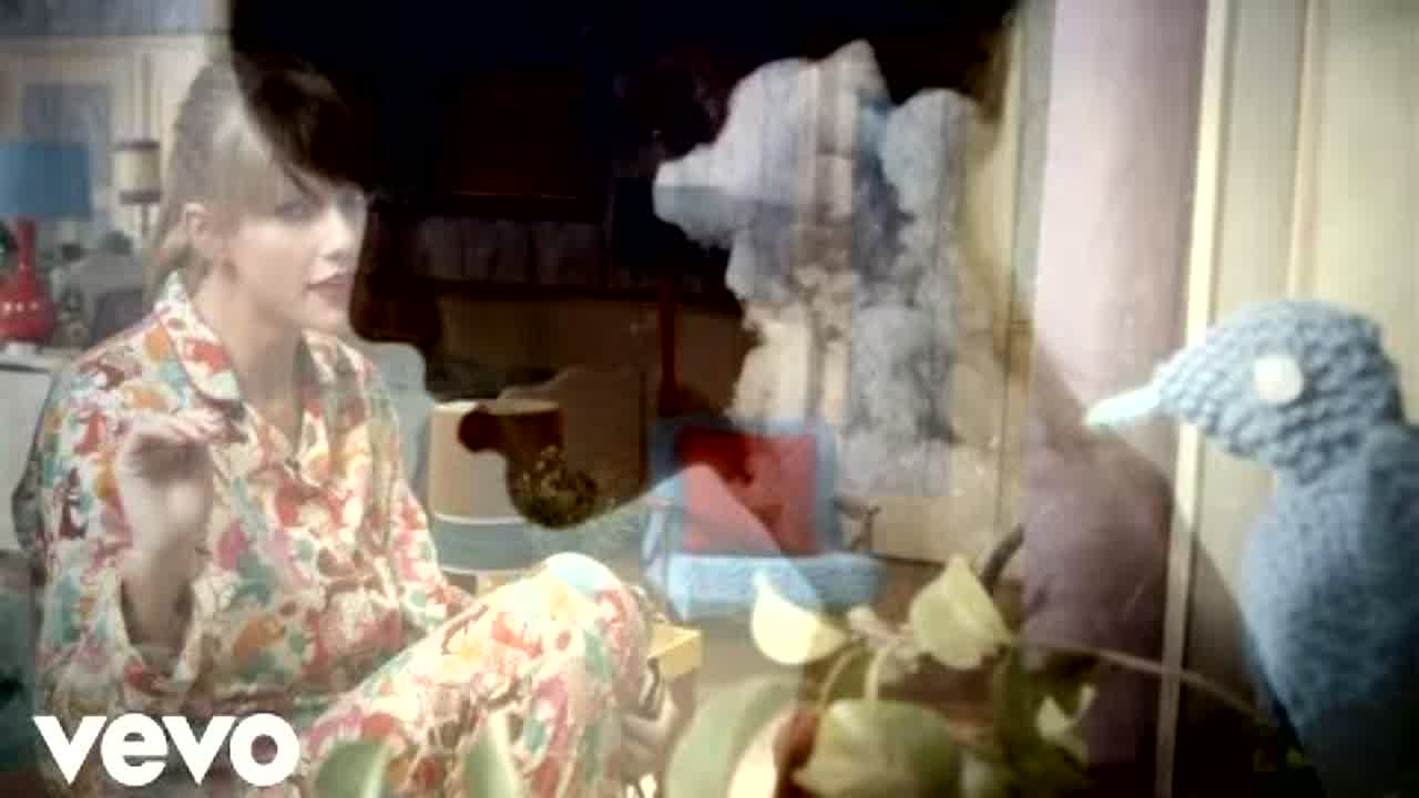 We Style Never Ever Getting Back Together - RaveDJ